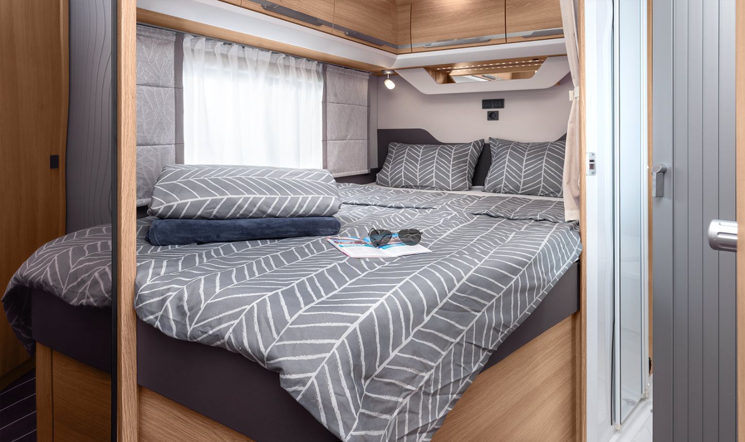 Knaus Sky TI 650 MF | Prezzi, versioni e caratteristiche. Richiedi un ...